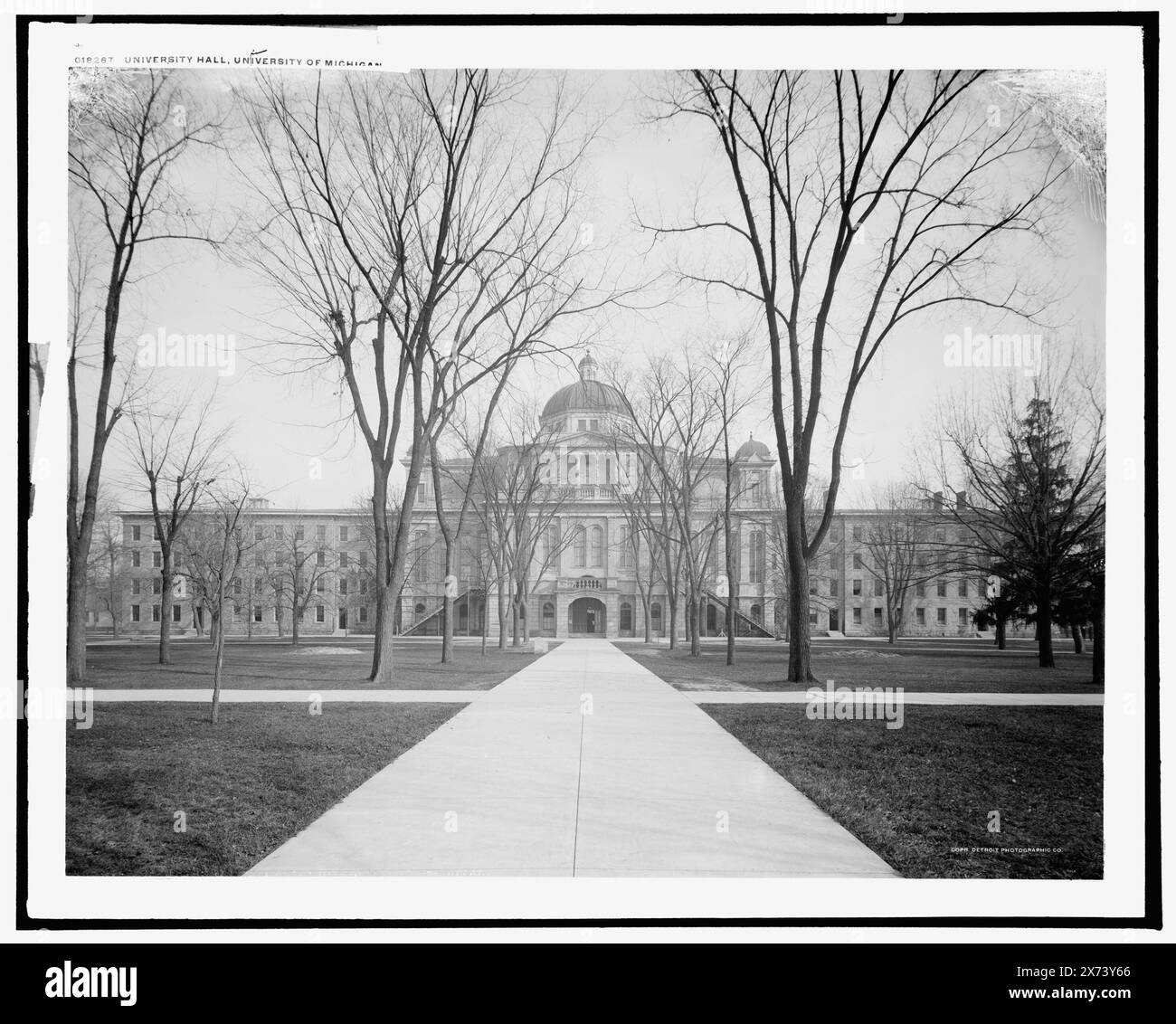 University of michigan buildings Black and White Stock Photos & Images ...