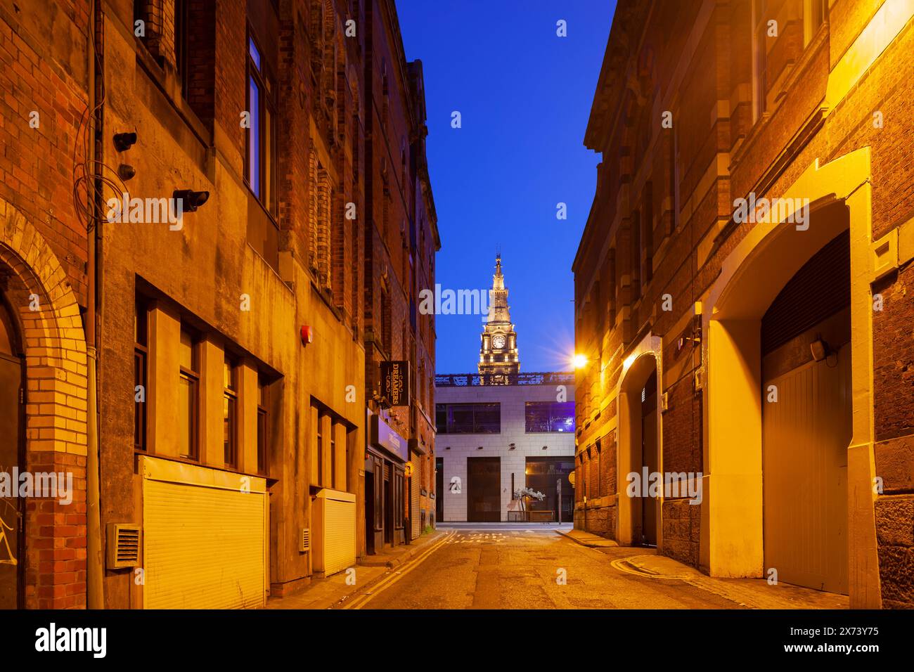 Dawn in Liverpool city centre, England Stock Photo - Alamy