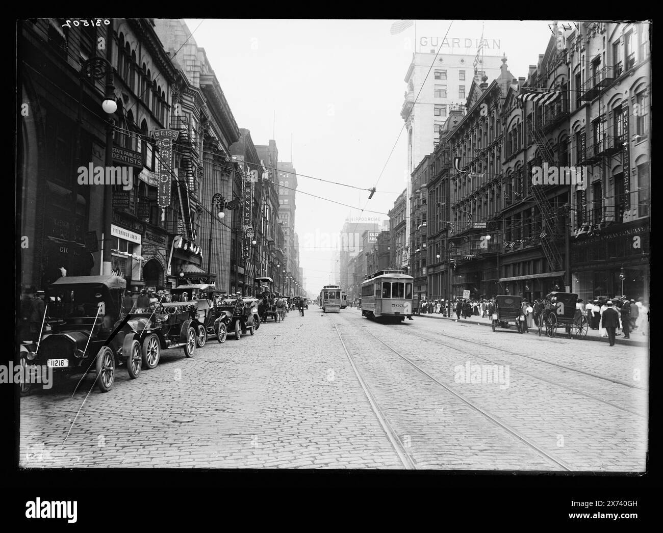 Ohio license plate Black and White Stock Photos & Images - Alamy