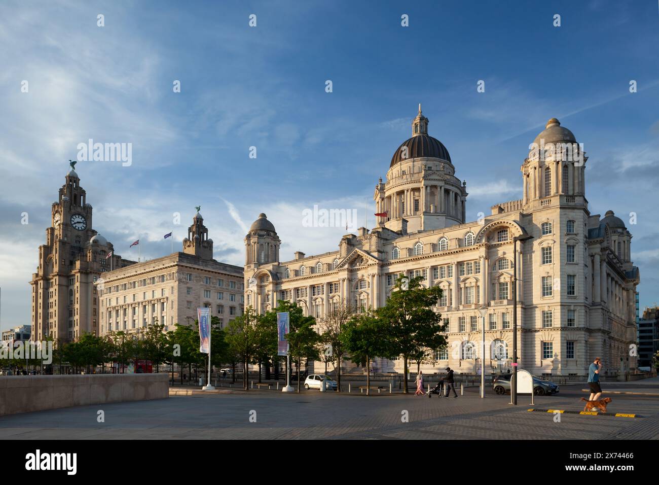 Sunset at the Three Graces on Liverpool waterfront, Merseyside, England ...