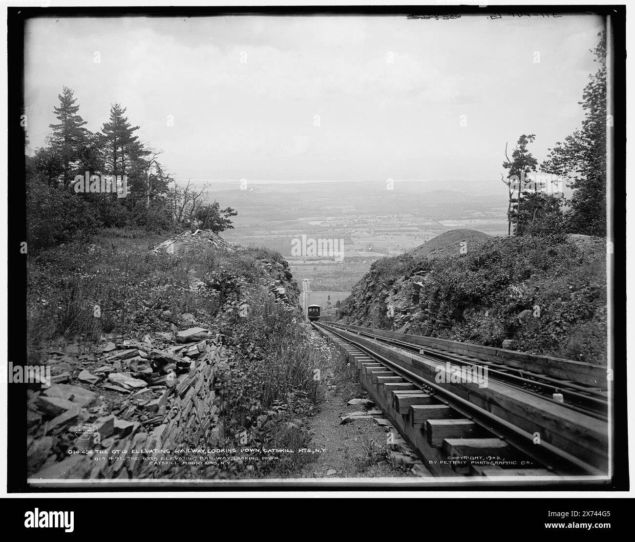 The Otis Elevating Railway, looking down, Catskill Mts., N.Y., "311-dup ...