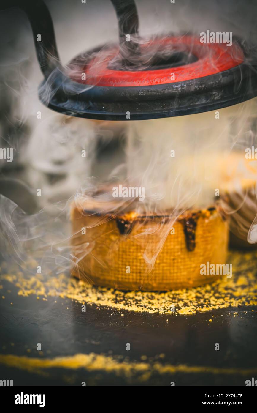 Caramelization process hi-res stock photography and images - Alamy