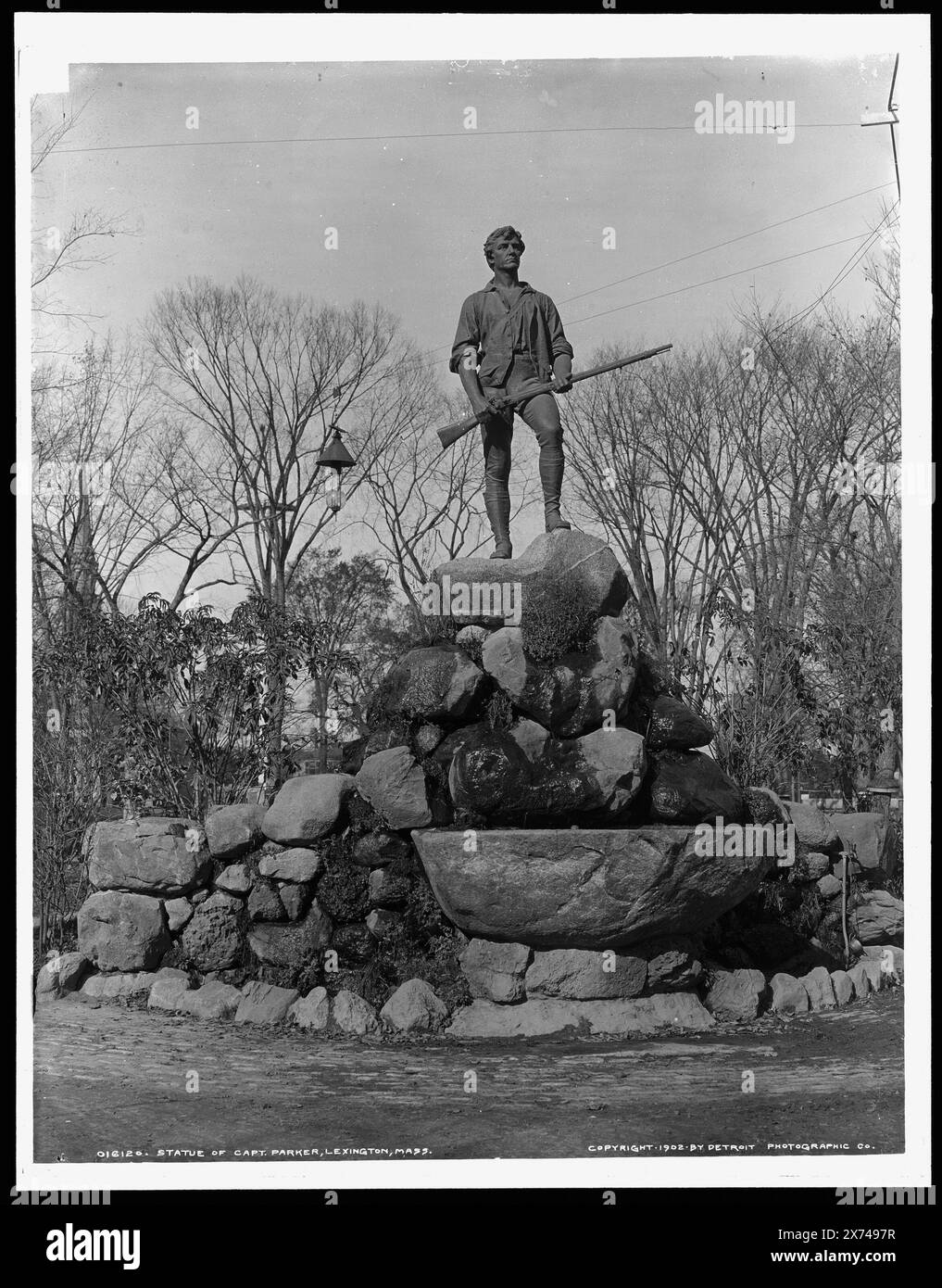 John parker statue Black and White Stock Photos & Images - Alamy