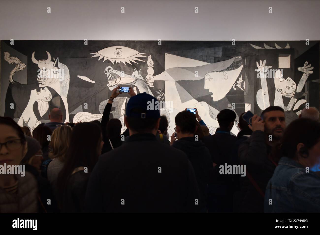 Picasso guernica museum hi-res stock photography and images - Alamy