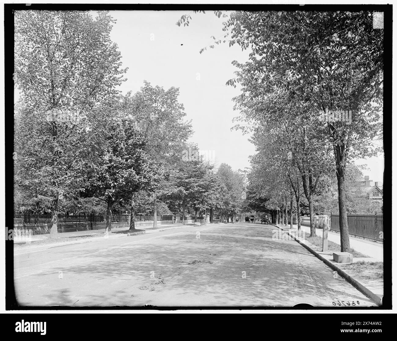 East avenue Cut Out Stock Images & Pictures - Alamy