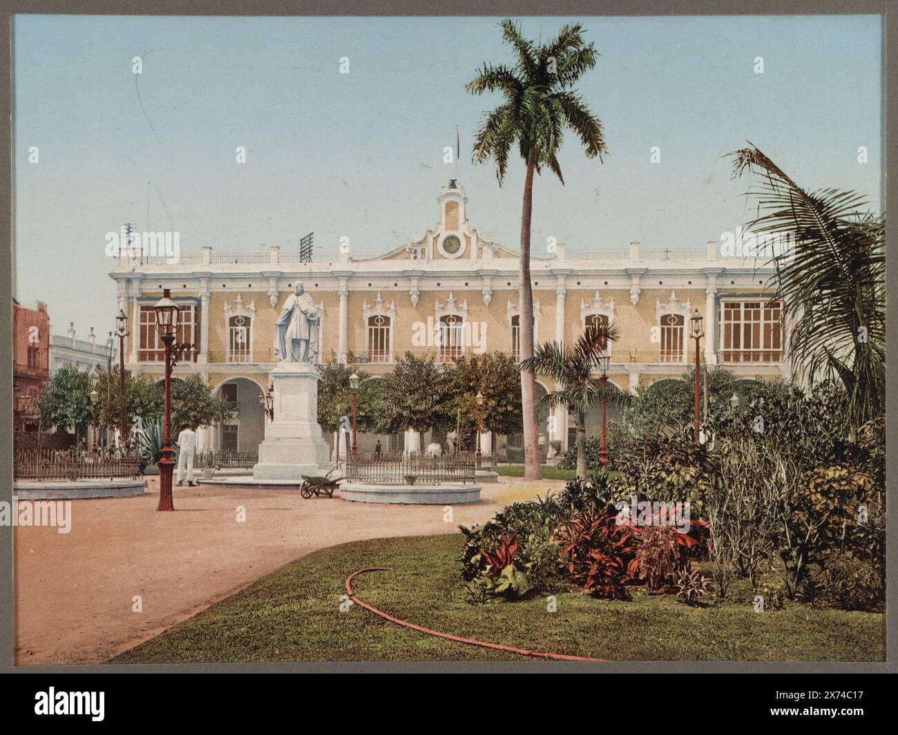 Palacio del Gobierno General, Habana, In album prepared by Detroit ...