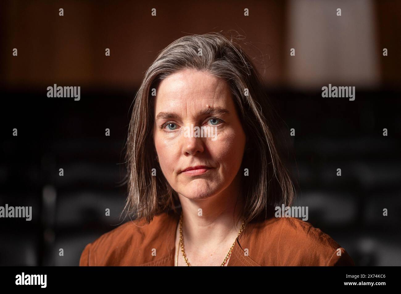 Jente posthuma hi-res stock photography and images - Alamy