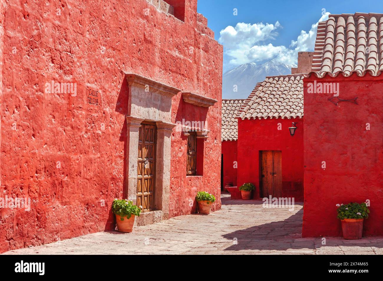 Santa Catalina Monastery. Arequipa Perú Stock Photo - Alamy
