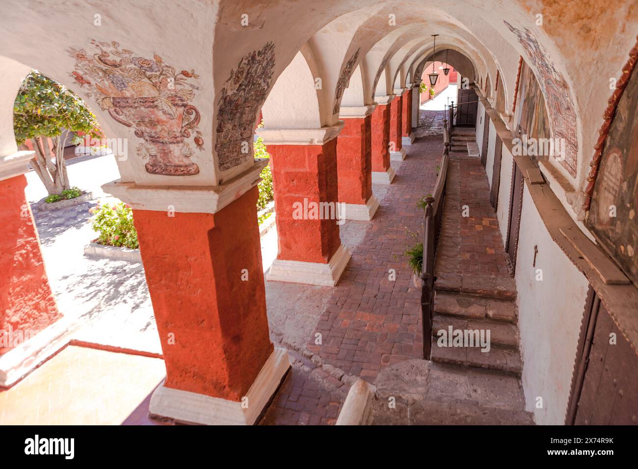 Santa Catalina Monastery. Arequipa Perú Stock Photo - Alamy