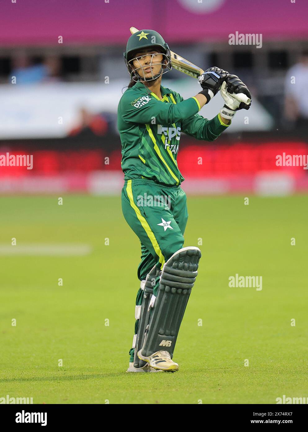 Shamas hi-res stock photography and images - Alamy