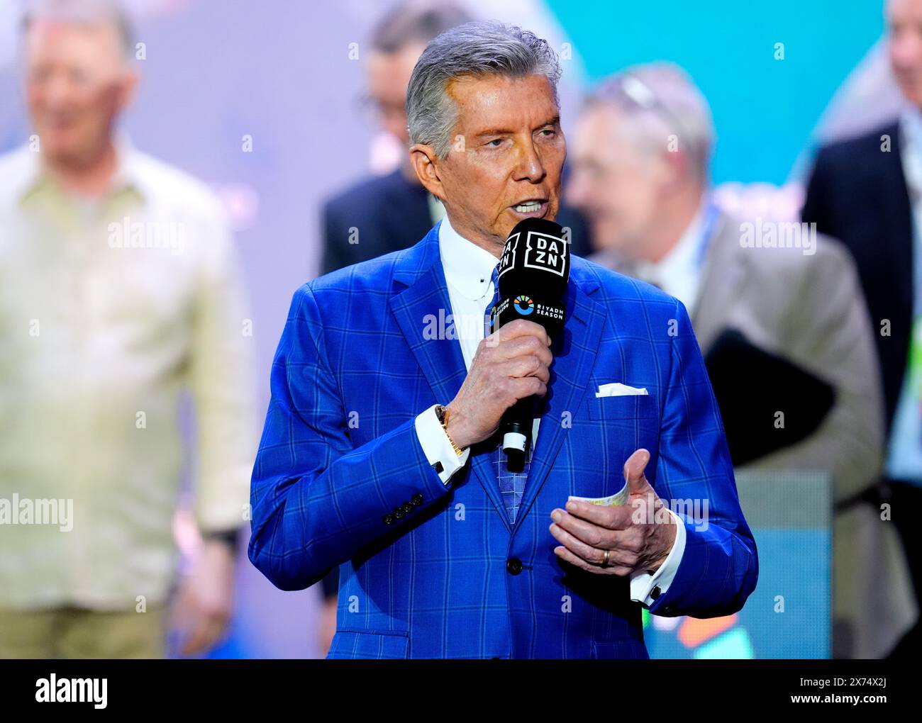 Announcer Michael Buffer during a weigh-in at BLVD City Music World ...