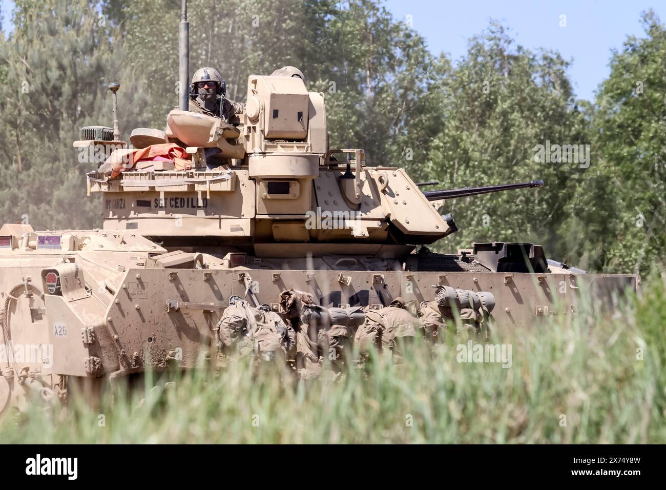 Armoured brigade combat team hi-res stock photography and images - Alamy