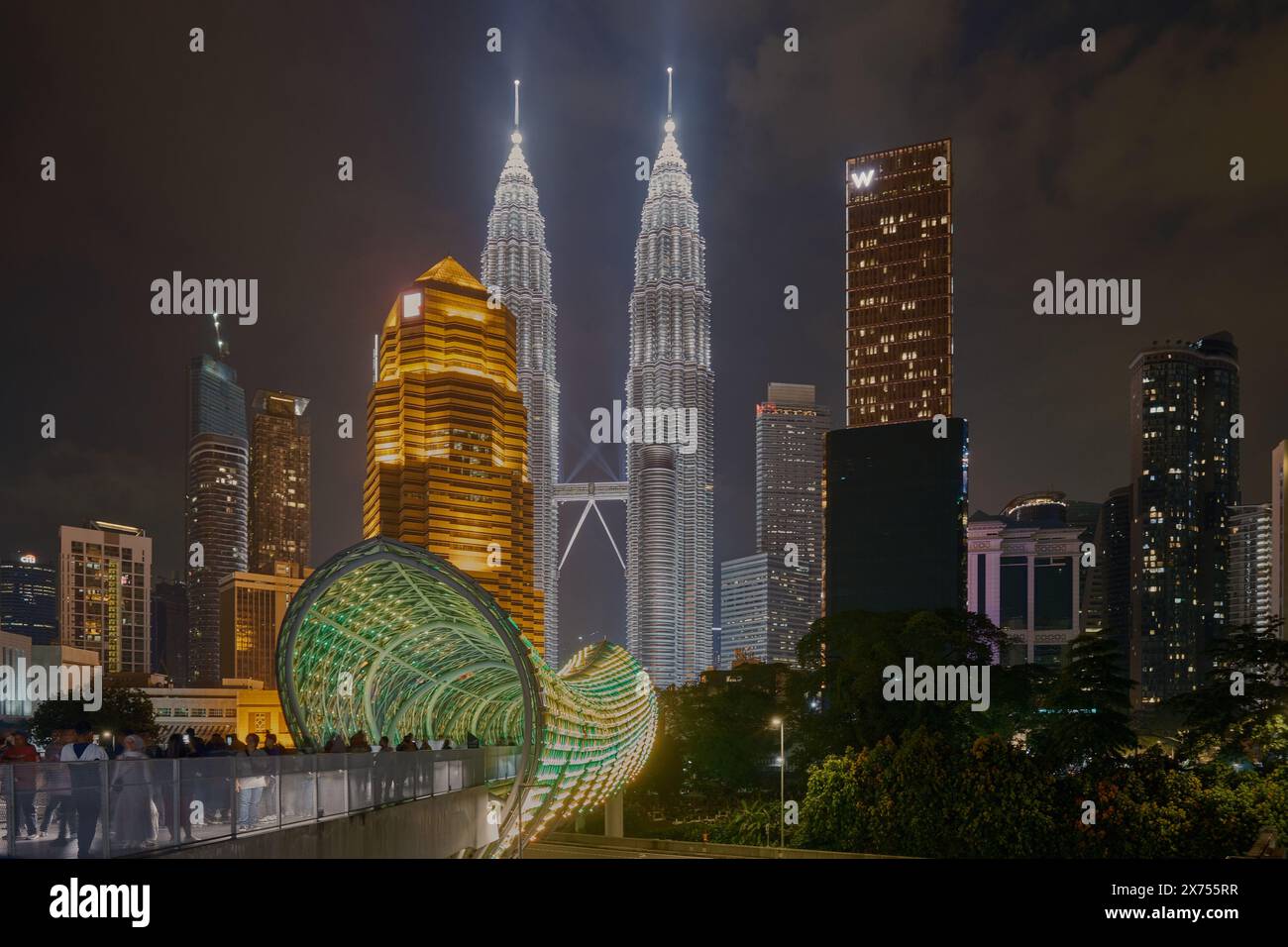 Saloma Link bridge in Kuala Lumpur, Malaysia is 69 meters combined ...