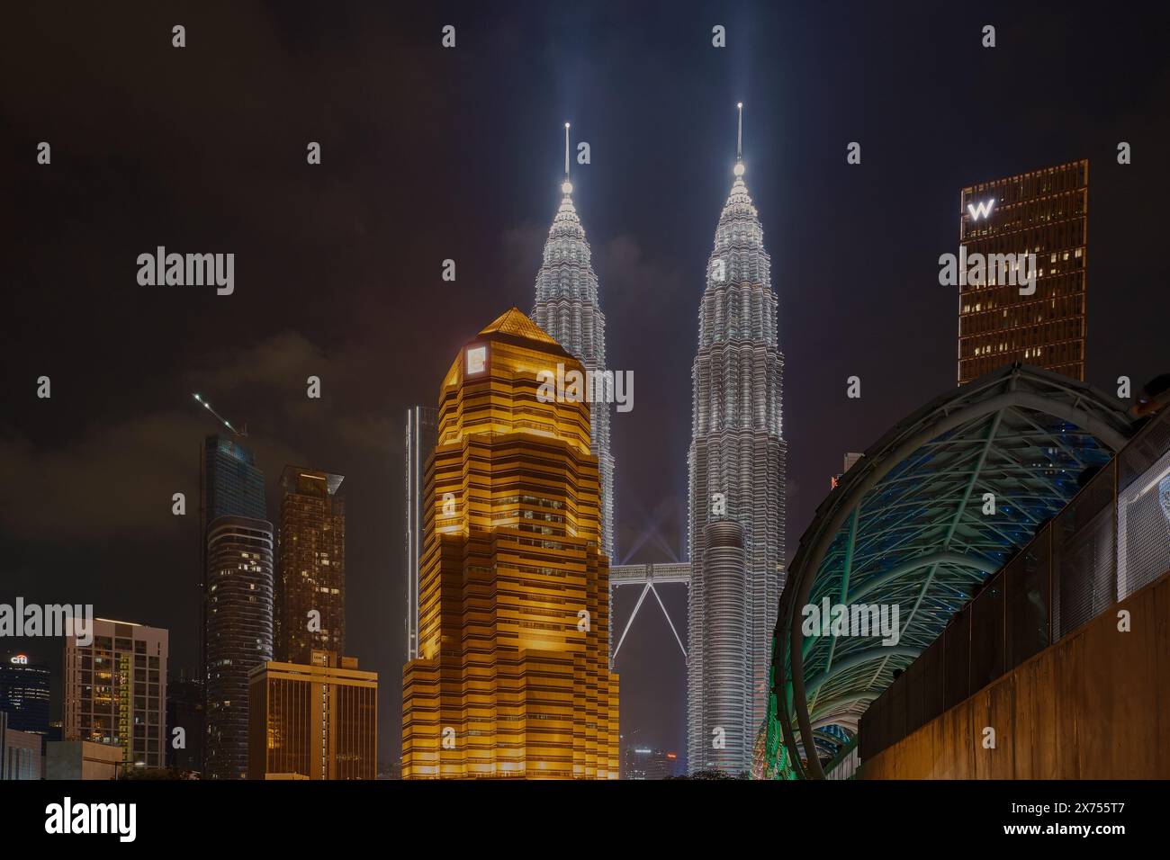 Saloma Link bridge in Kuala Lumpur, Malaysia is 69 meters combined ...