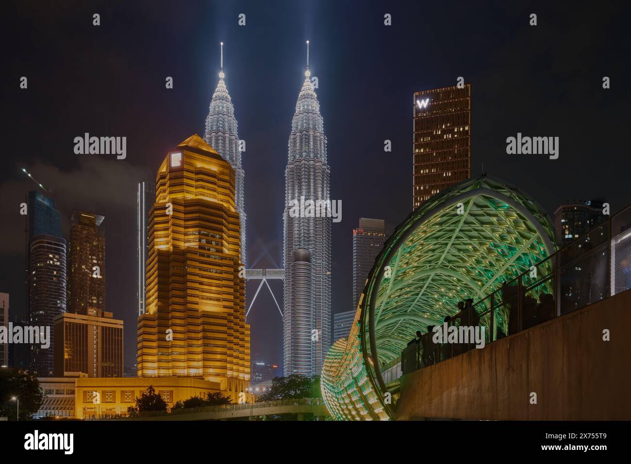 Saloma Link bridge in Kuala Lumpur, Malaysia is 69 meters combined ...