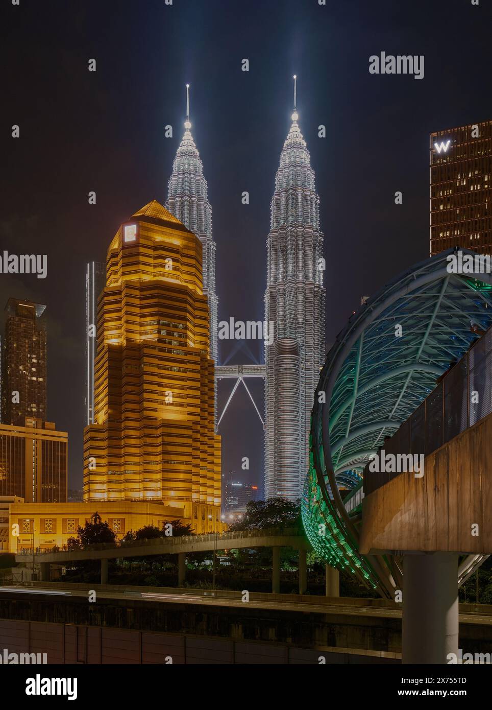 Saloma Link bridge in Kuala Lumpur, Malaysia is 69 meters combined ...