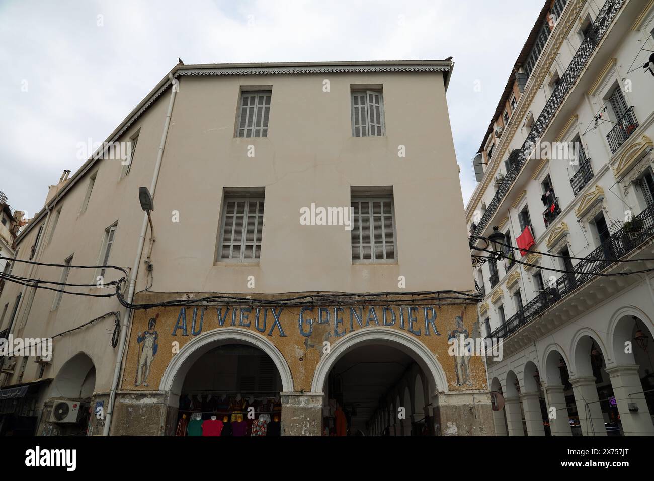 Vieux alger hi-res stock photography and images - Alamy