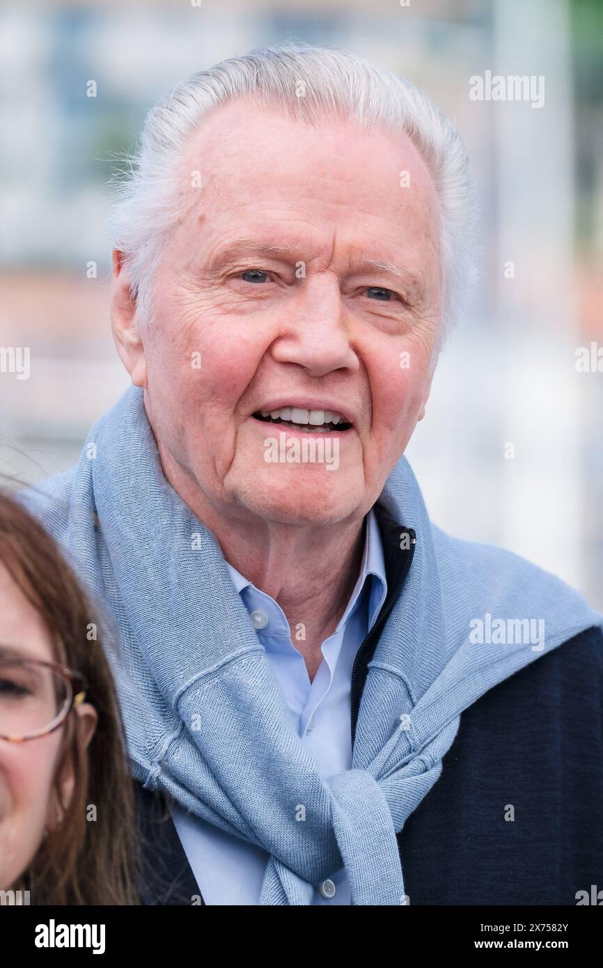 Cannes, France. 17th May, 2024. Jon Voight poses at the Photocall for ...