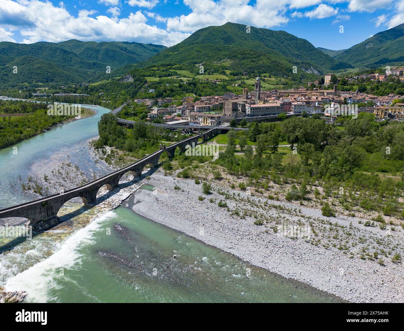 Aerial view of Bobbio village and its ancient bridge Stock Photo - Alamy
