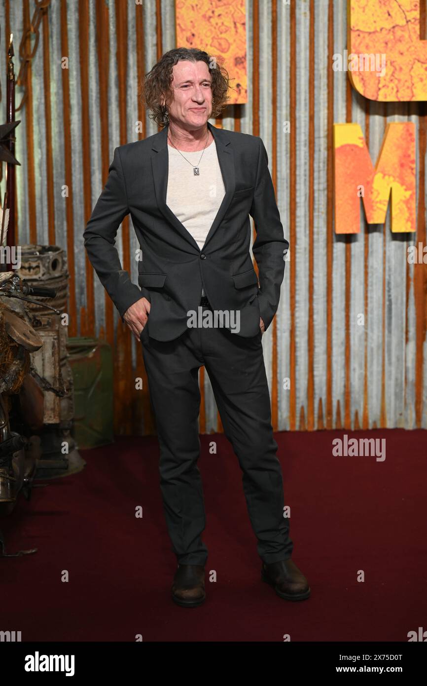 David burke actor hi-res stock photography and images - Alamy