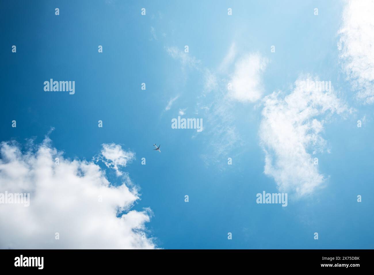 Distant silhouette of an airplane hi-res stock photography and images ...