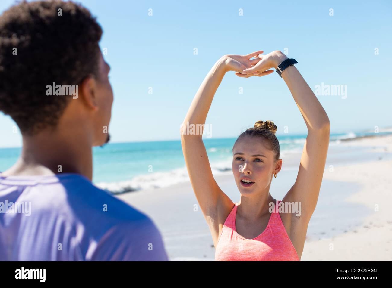 Young sporty couple enjoying hi-res stock photography and images - Alamy