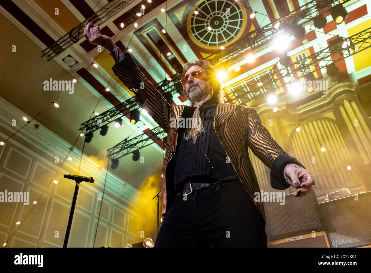 Newcastle, UK- American band the Black Crowes perform at o2 City Hall ...