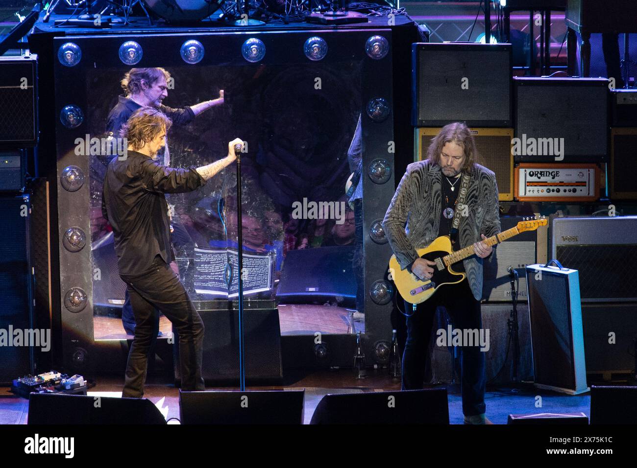 Newcastle, UK- American band the Black Crowes perform at o2 City Hall ...