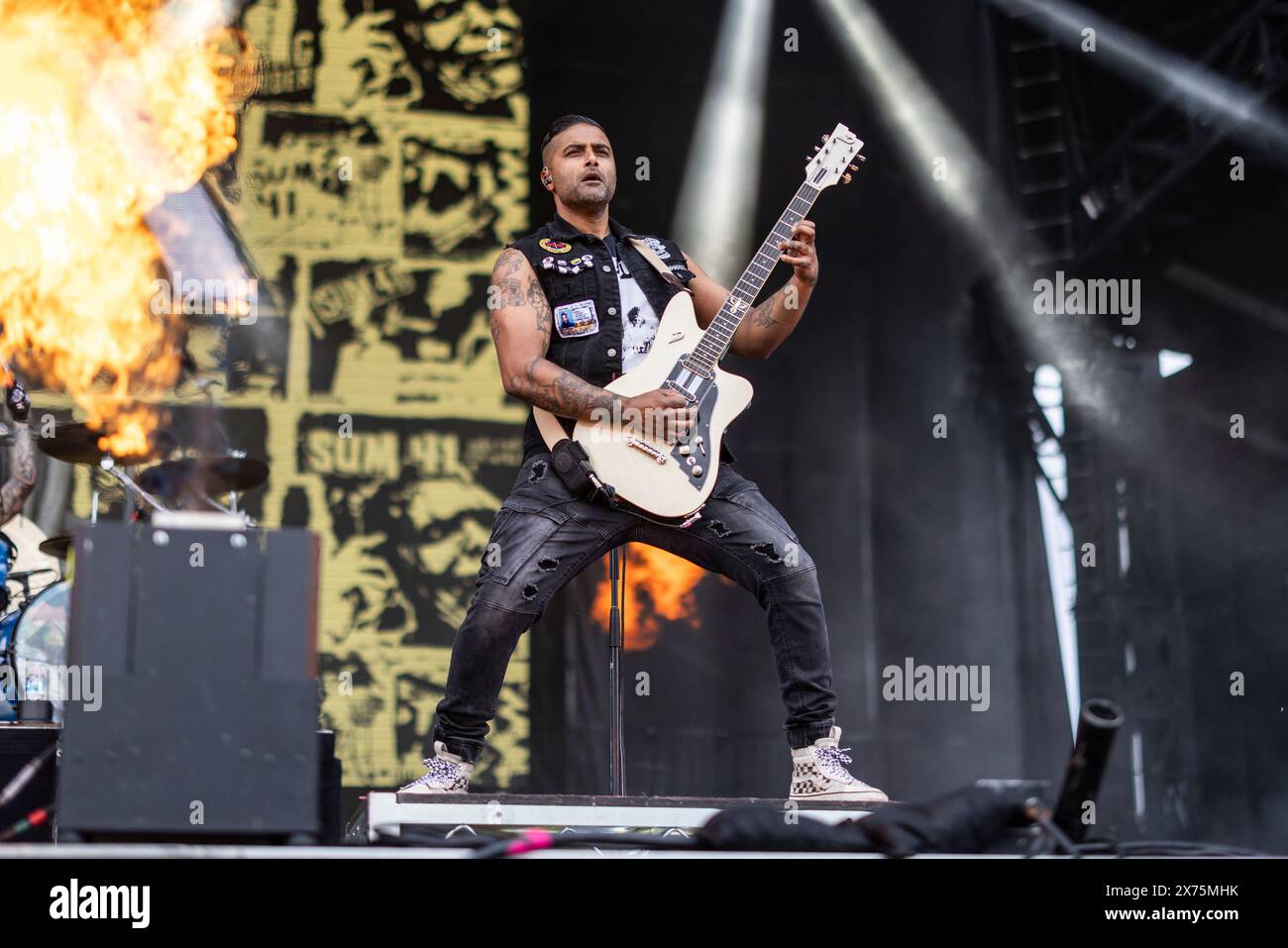 Dave Baksh of Sum 41 performs during Sonic Temple Art and Music ...