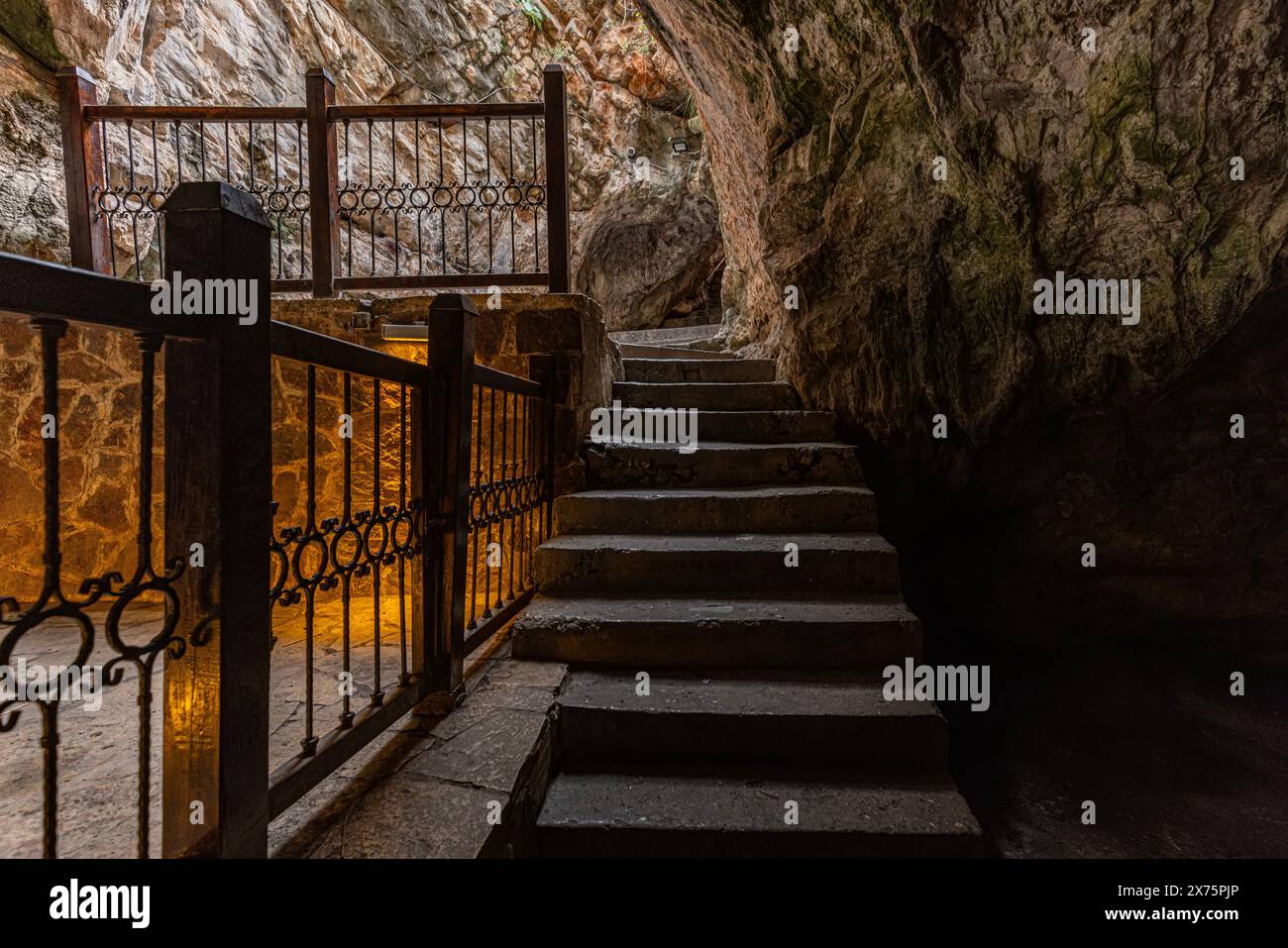 People visiting the sacred place, Eshab-i Kehf Cave ( Seven Sleepers ...