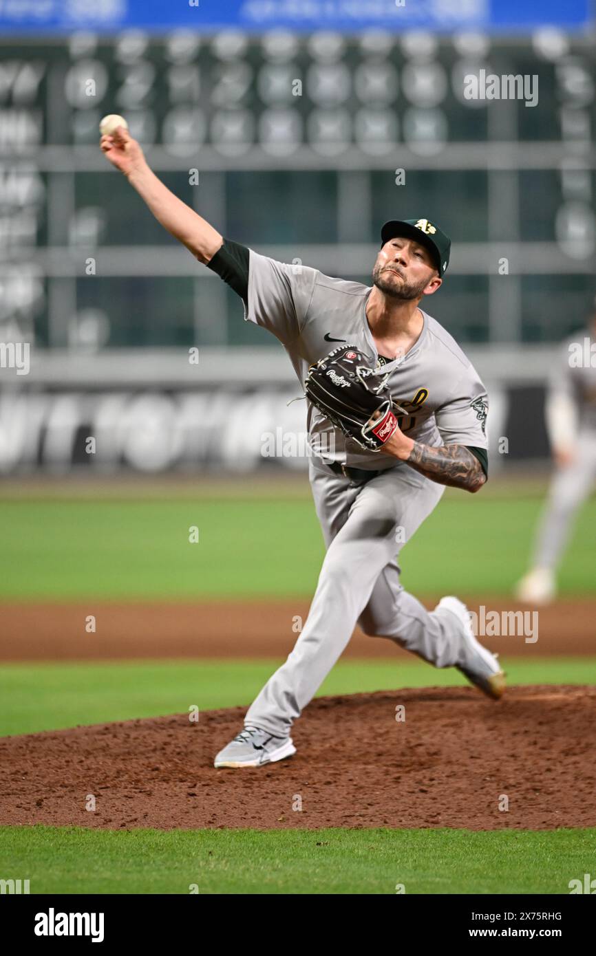 Aos 70 hi-res stock photography and images - Alamy