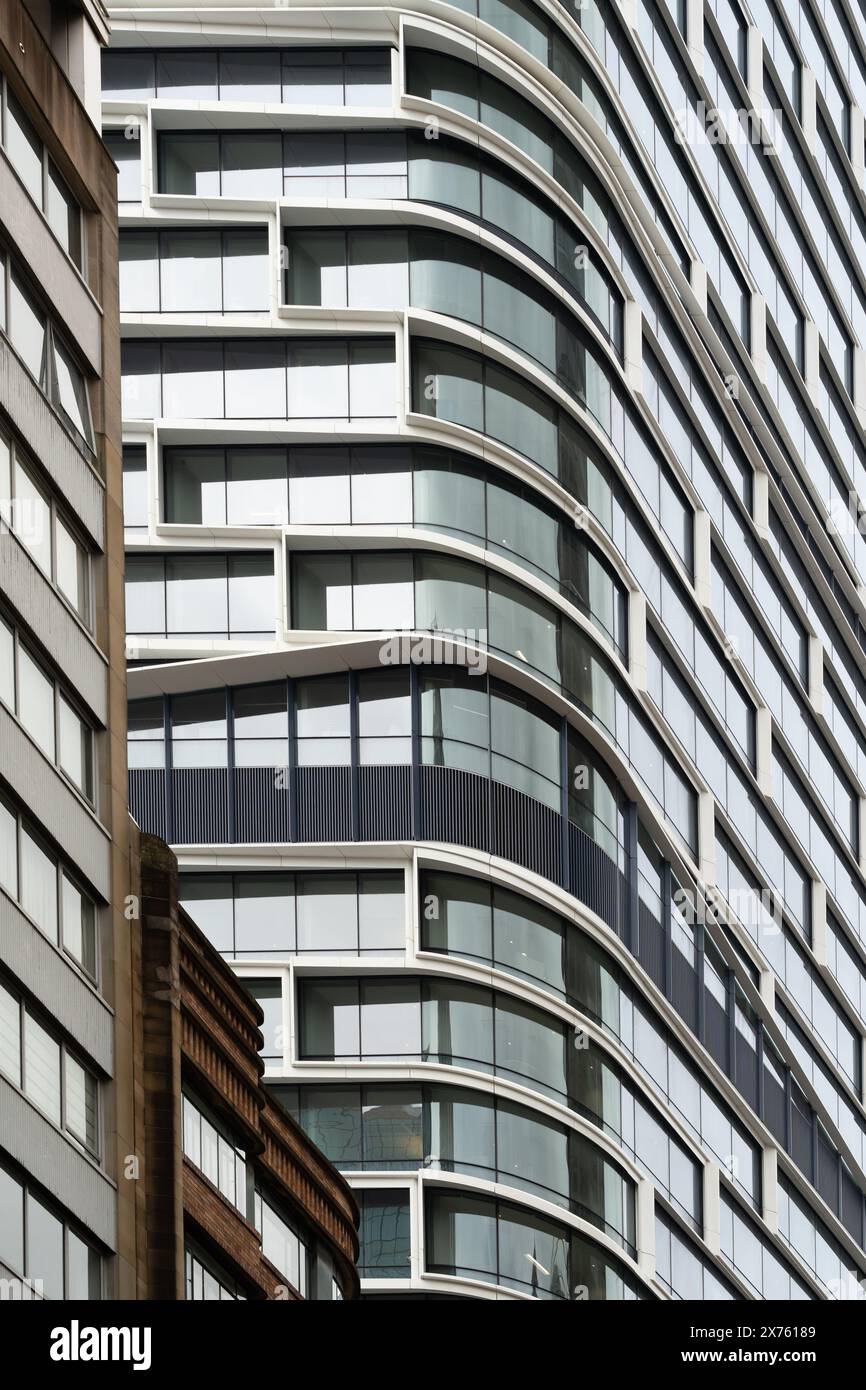 Dynamic building structure hi-res stock photography and images - Alamy