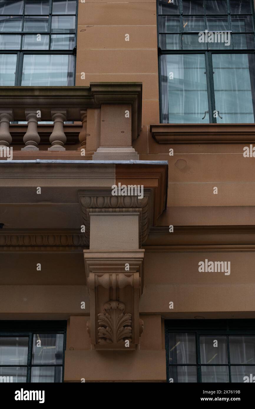 Old office building in the city Stock Photo - Alamy