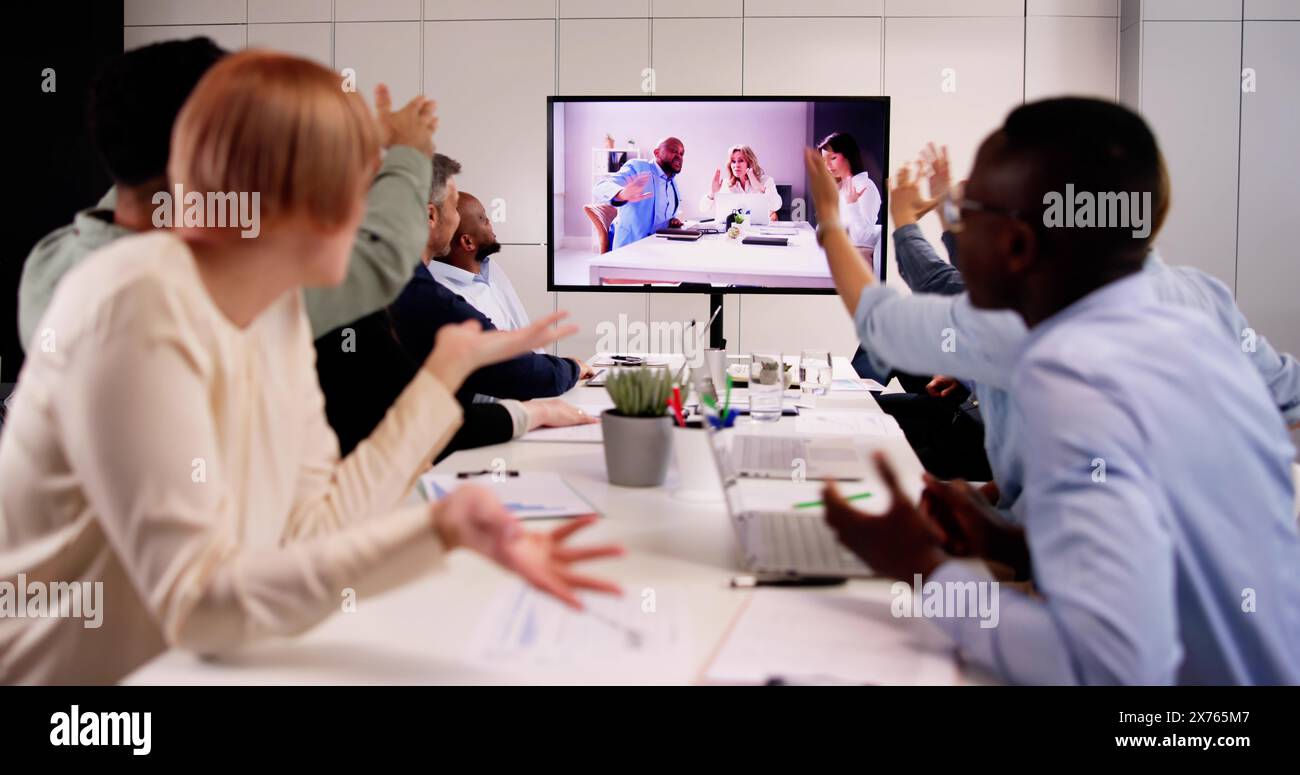 American bully video hi-res stock photography and images - Alamy