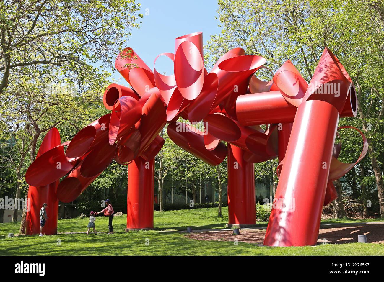 ‘Olympic Illiad’ (Alexander Liberman, 1984, steel), Seattle Center ...