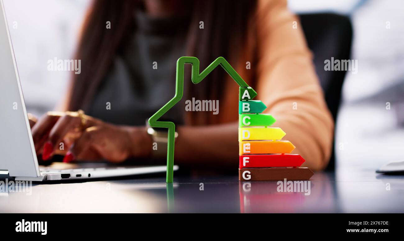 House energy audit advisor hi-res stock photography and images - Alamy