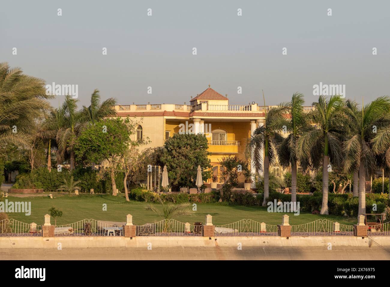 Modern properties on Section of Nile river bank, Egypt Stock Photo - Alamy