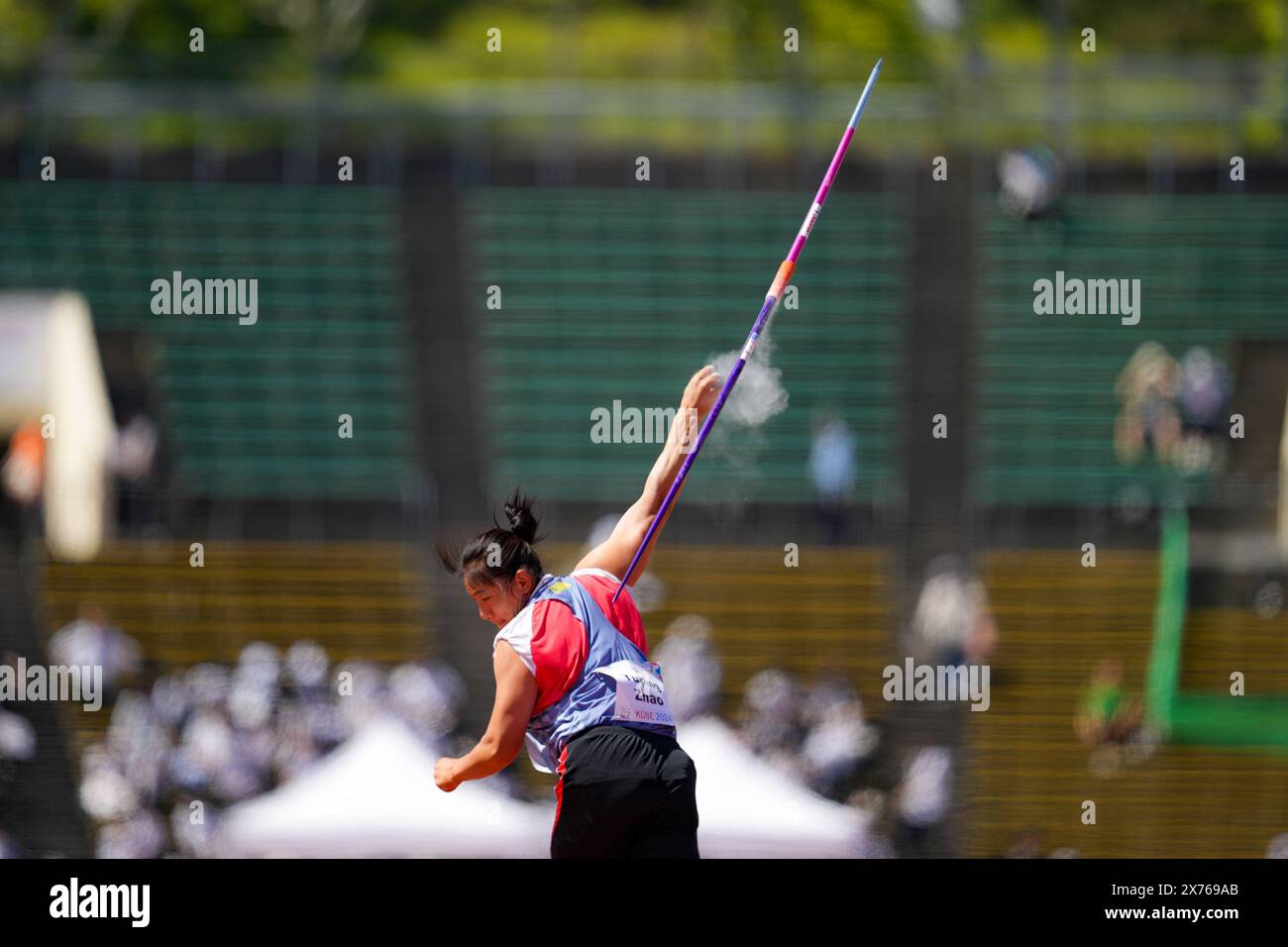 Kobe, Japan. 18th May, 2024. Zhao Yuping of China competes during Women ...