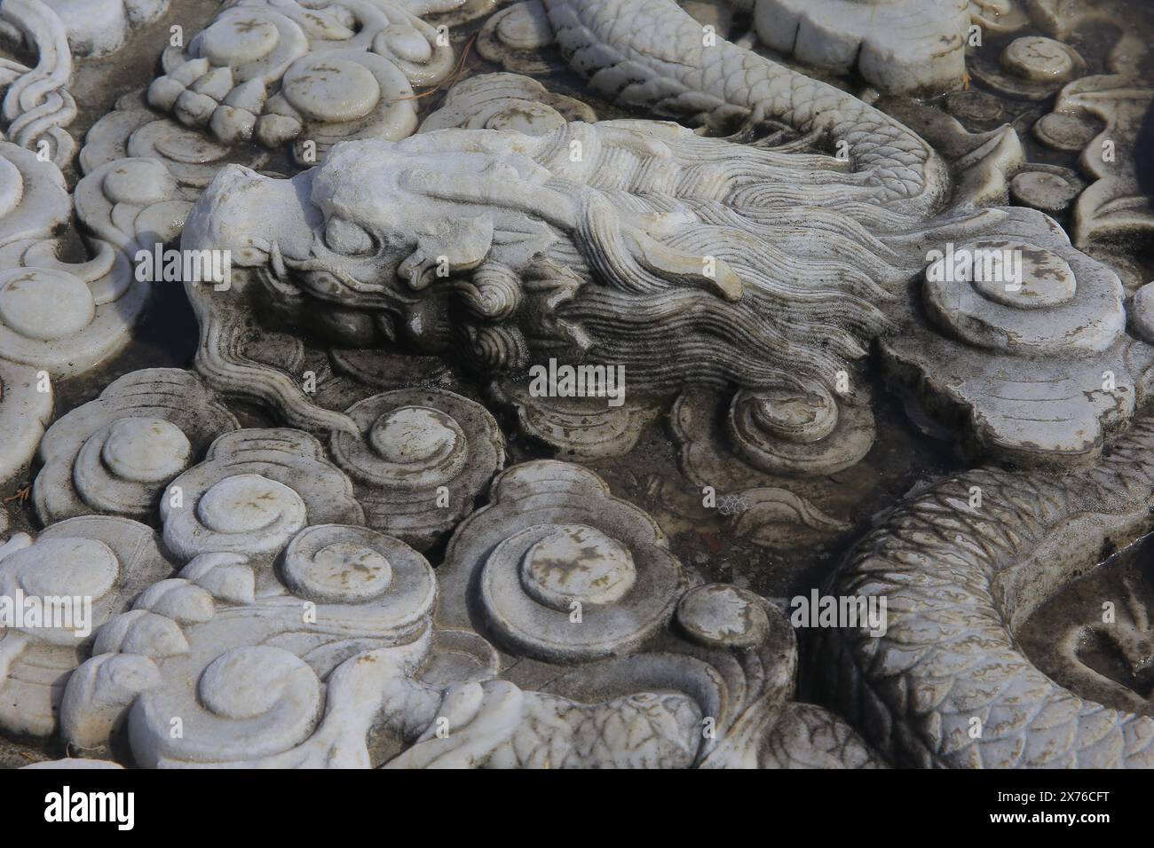Vintage ornament on the stone. Close-up seamless texture. Stone texture ...