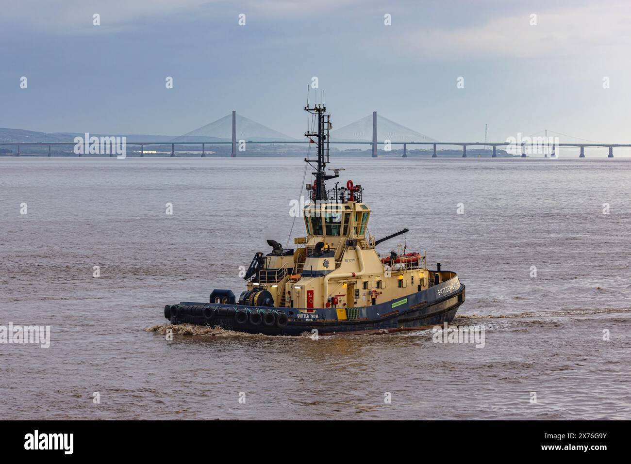 Tug Svitzer Brunel heading out backwards to meet up with cruise ship ...