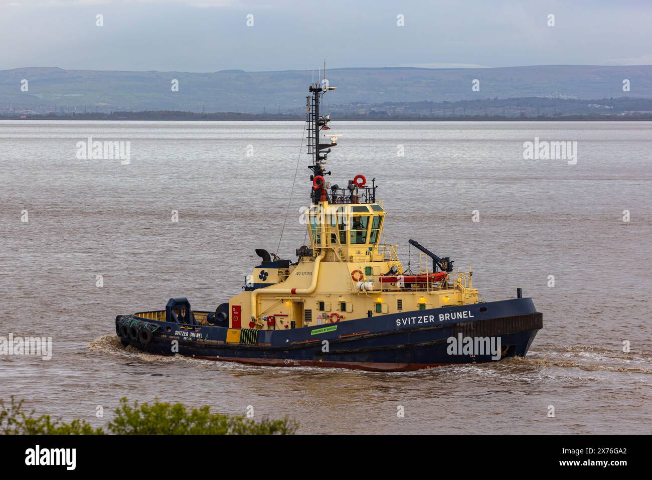 Tug Svitzer Brunel heading out backwards to meet up with cruise ship ...