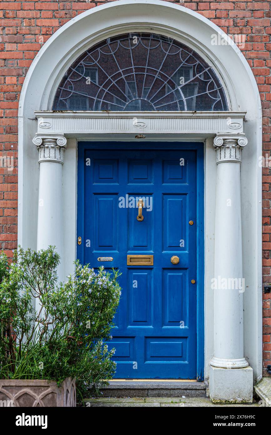 Traditional blue painted Door in Dublin Stock Photo - Alamy
