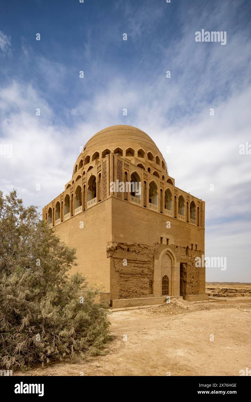 tomb of Sultan Sanjar, 12th century, Marv, Turkmenistan Stock Photo - Alamy