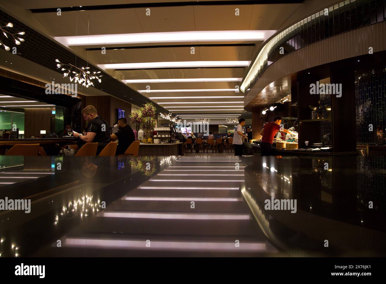 Elegant business class airline hi-res stock photography and images - Alamy