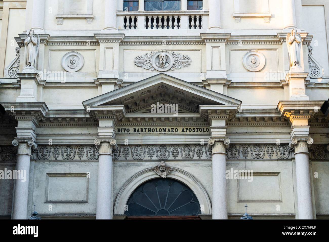 ornate church facade with statues and columns Stock Photo - Alamy