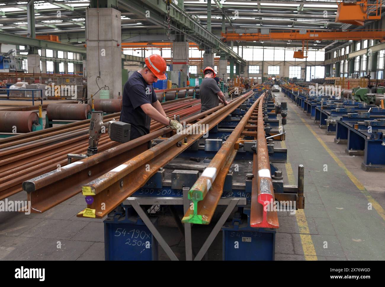 Deutschland, Witten, 17.05.2024 Das Wittener Werk Oberbaustoffe baut ...