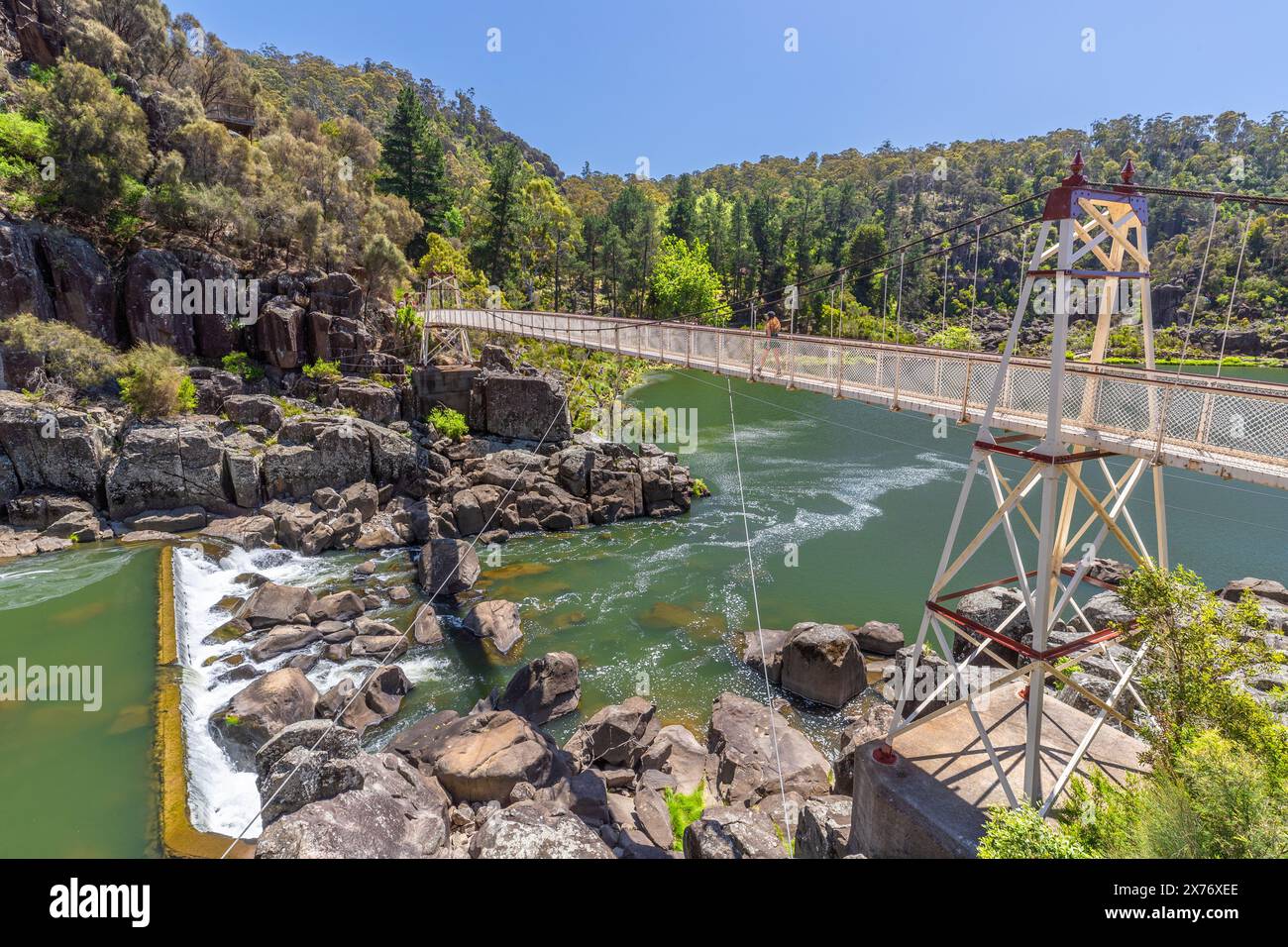 The Alexandra Suspension Bridge and Cataract Gorge in Launceston ...