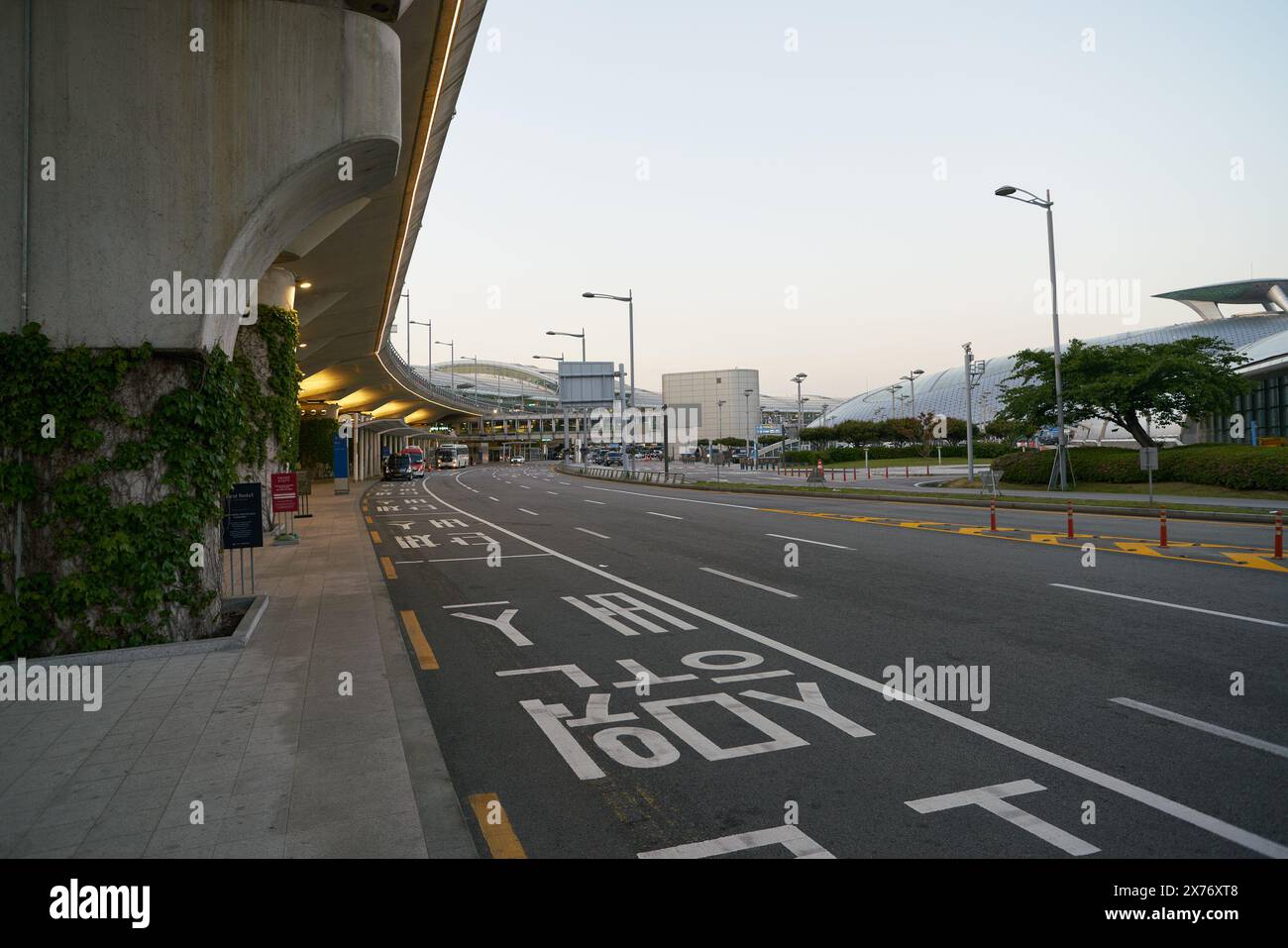 INCHEON, SOUTH KOREA - MAY 17, 2017: street level view of Incheon ...