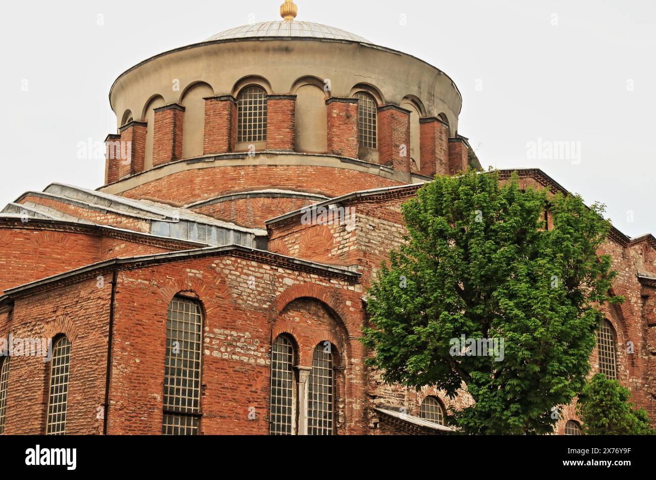 The Topkapi Palace, one of the largest and most eye-catching structures ...