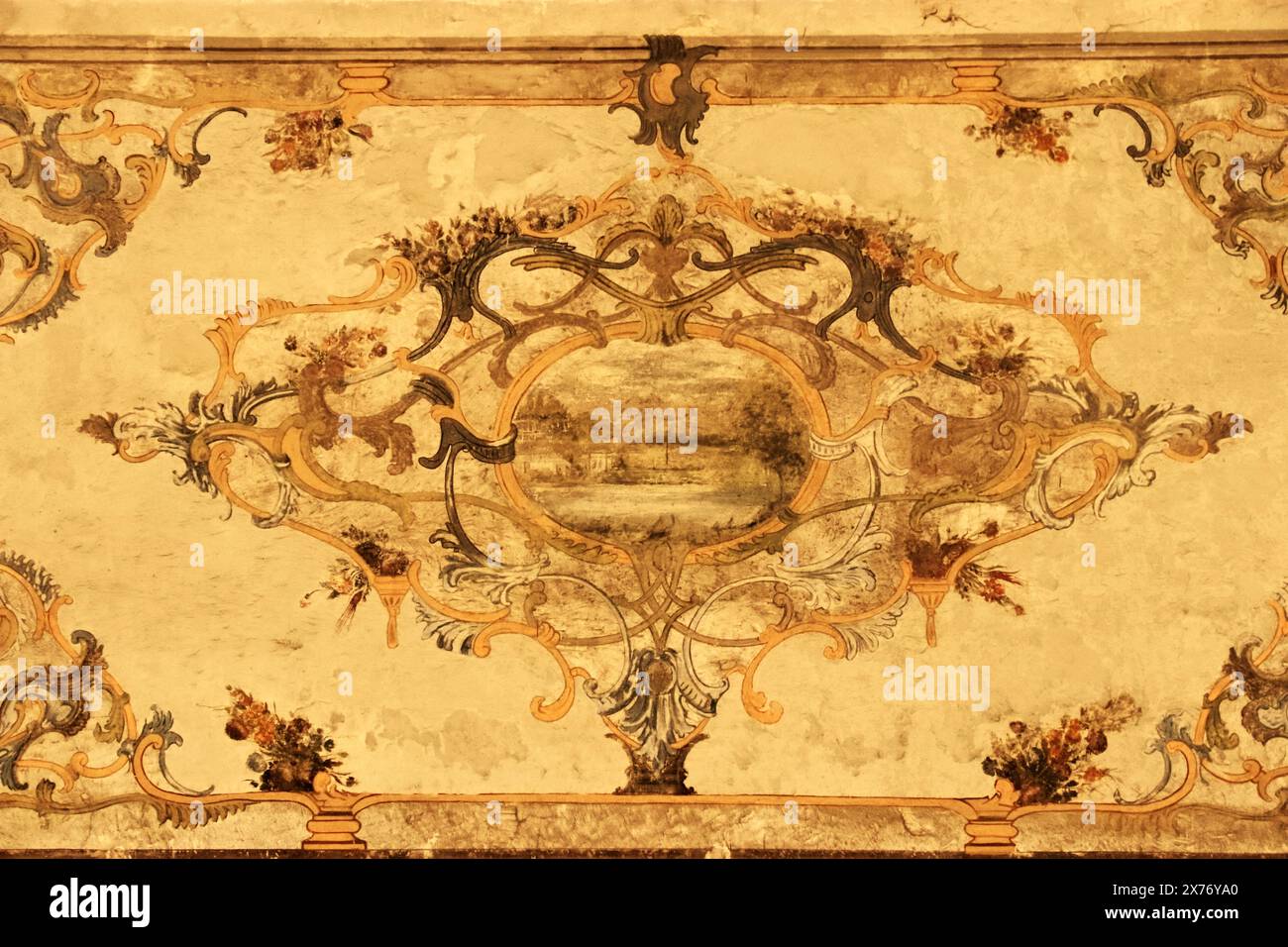 The Topkapi Palace, one of the largest and most eye-catching structures ...